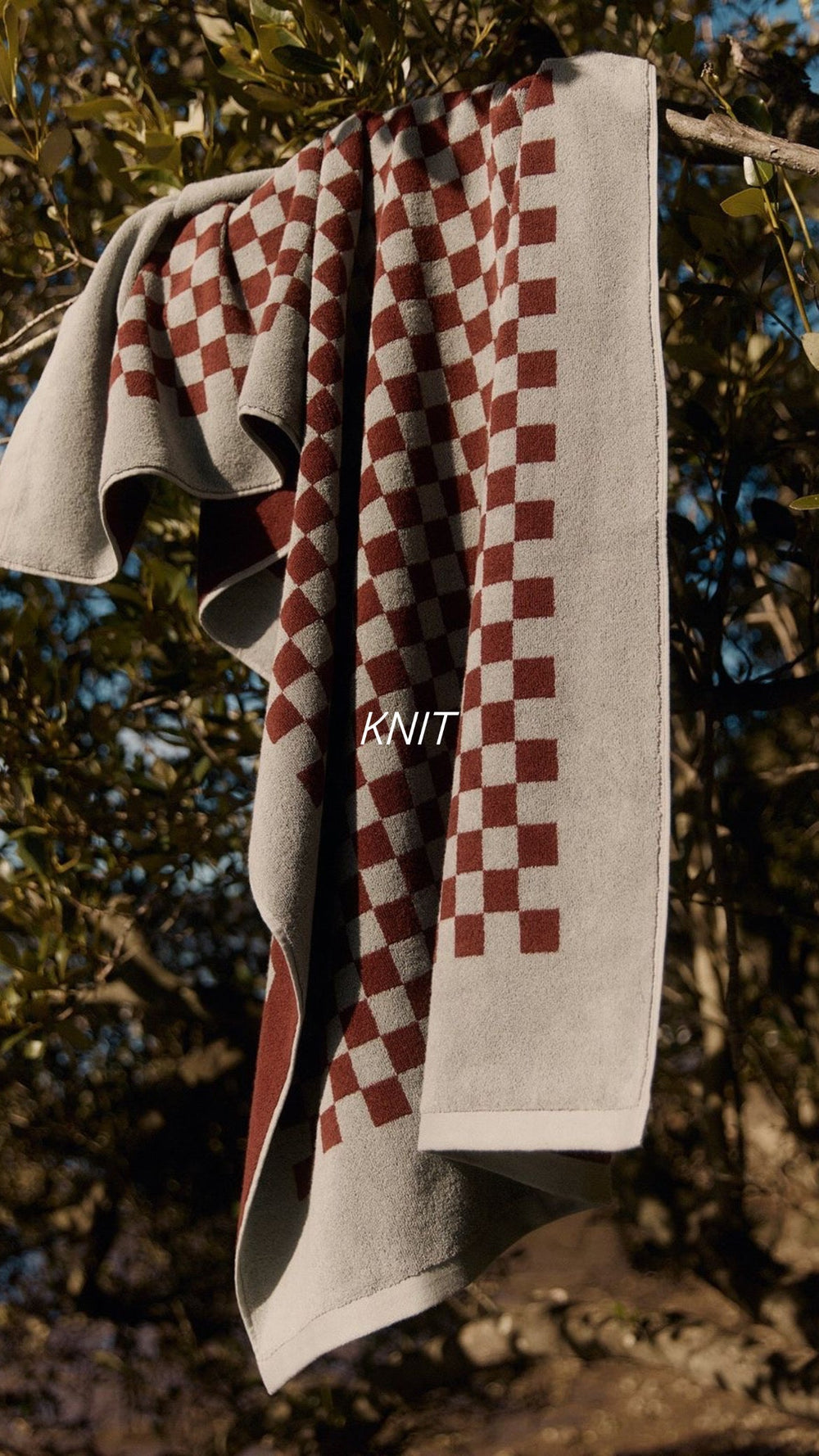 ANTHOM(アントム)公式サイト